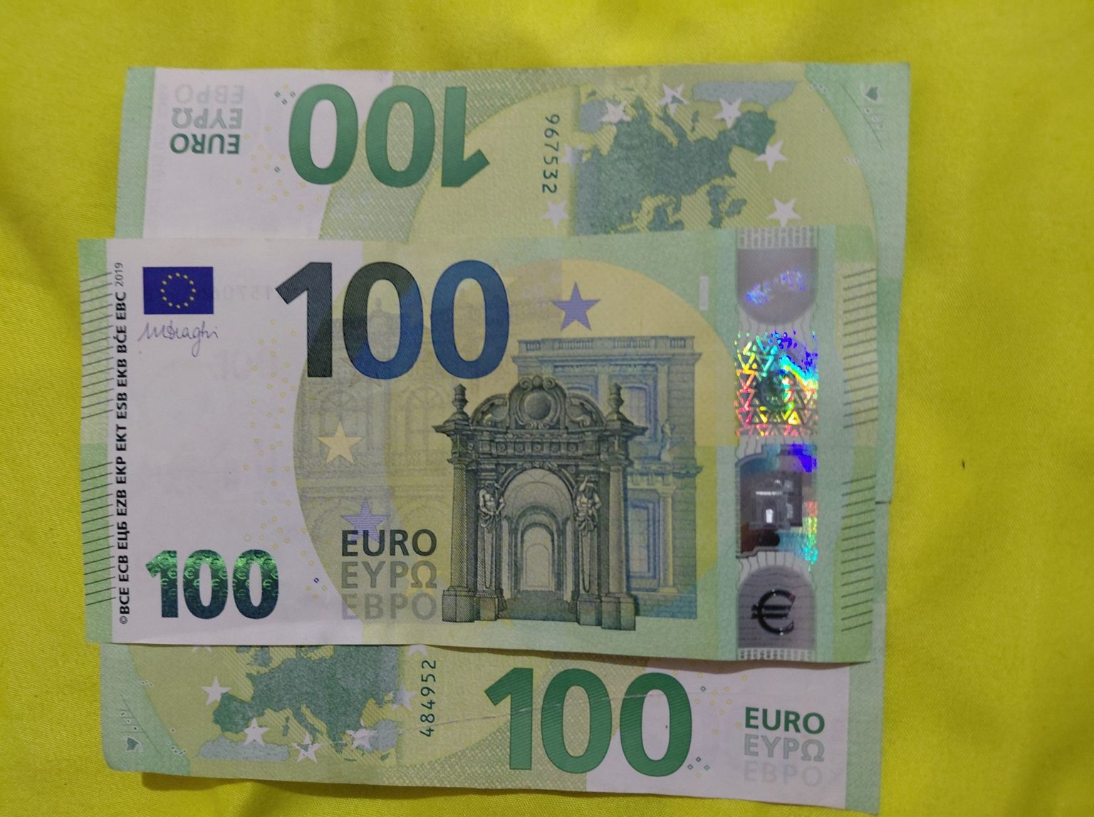 Marché noir : l’euro stable face au dinar algérien en cette fin ...